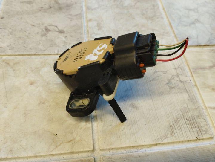 TOYOTA Prius 2 generation (XW20) (2003-2011) Brake Pedal Sensor ...